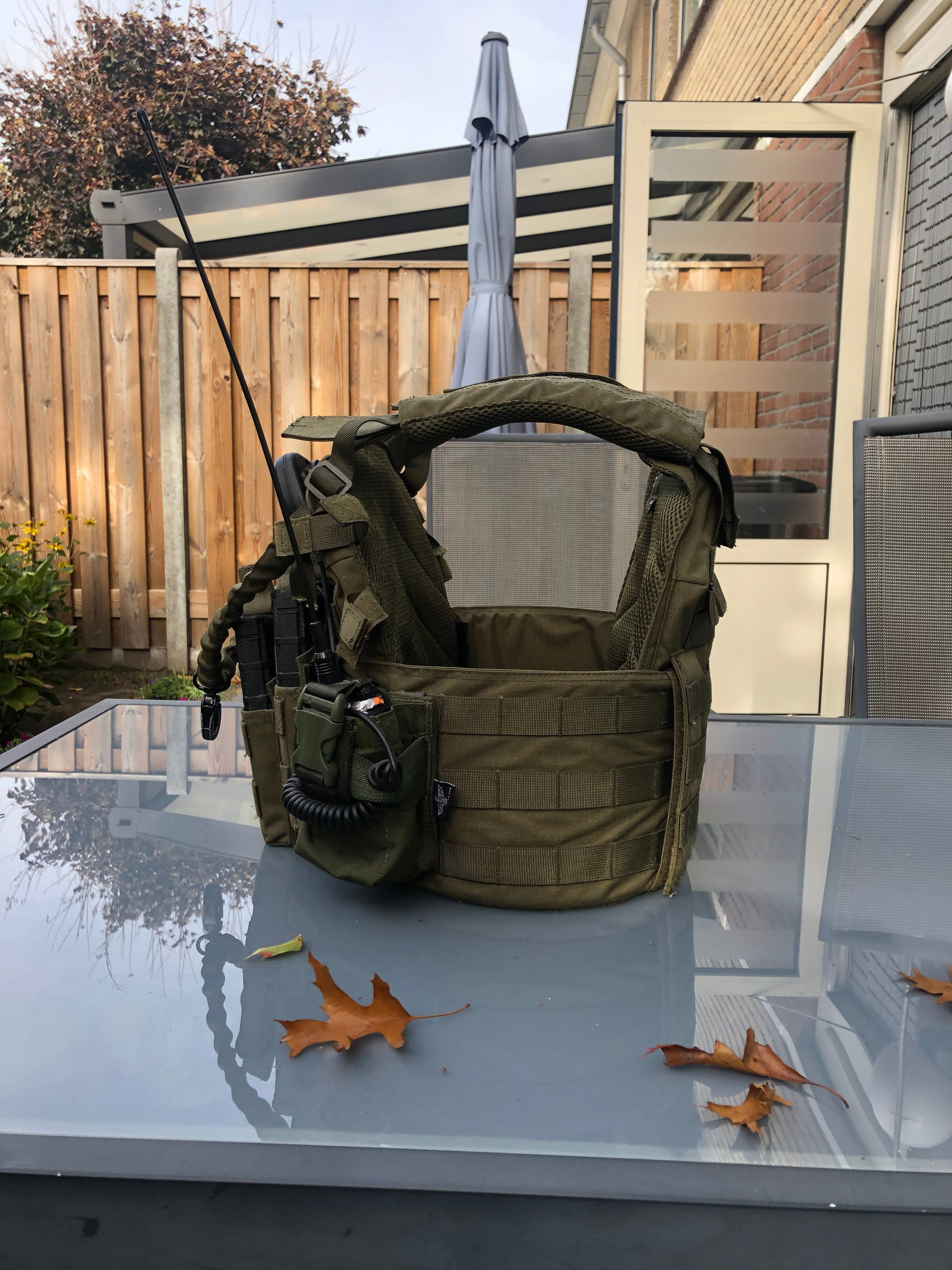 101-INC Tactical vest model: Operator (+attachments) - Airsoft Bazaar