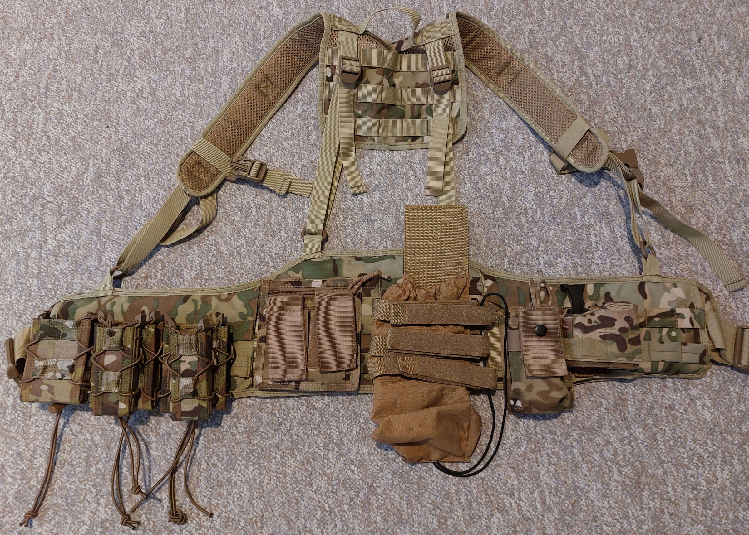 Battle belt met harnes multicam - Airsoft Bazaar
