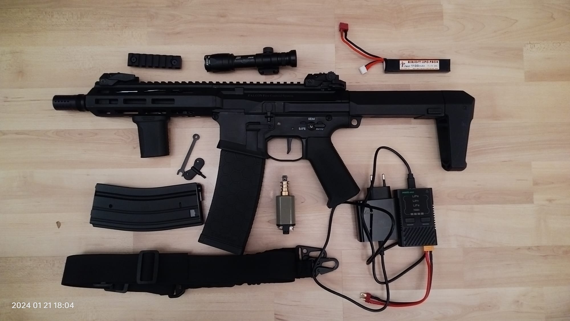 (Complete set) Upgraded Dougle Eagle M904G Honey Badger - Airsoft Bazaar