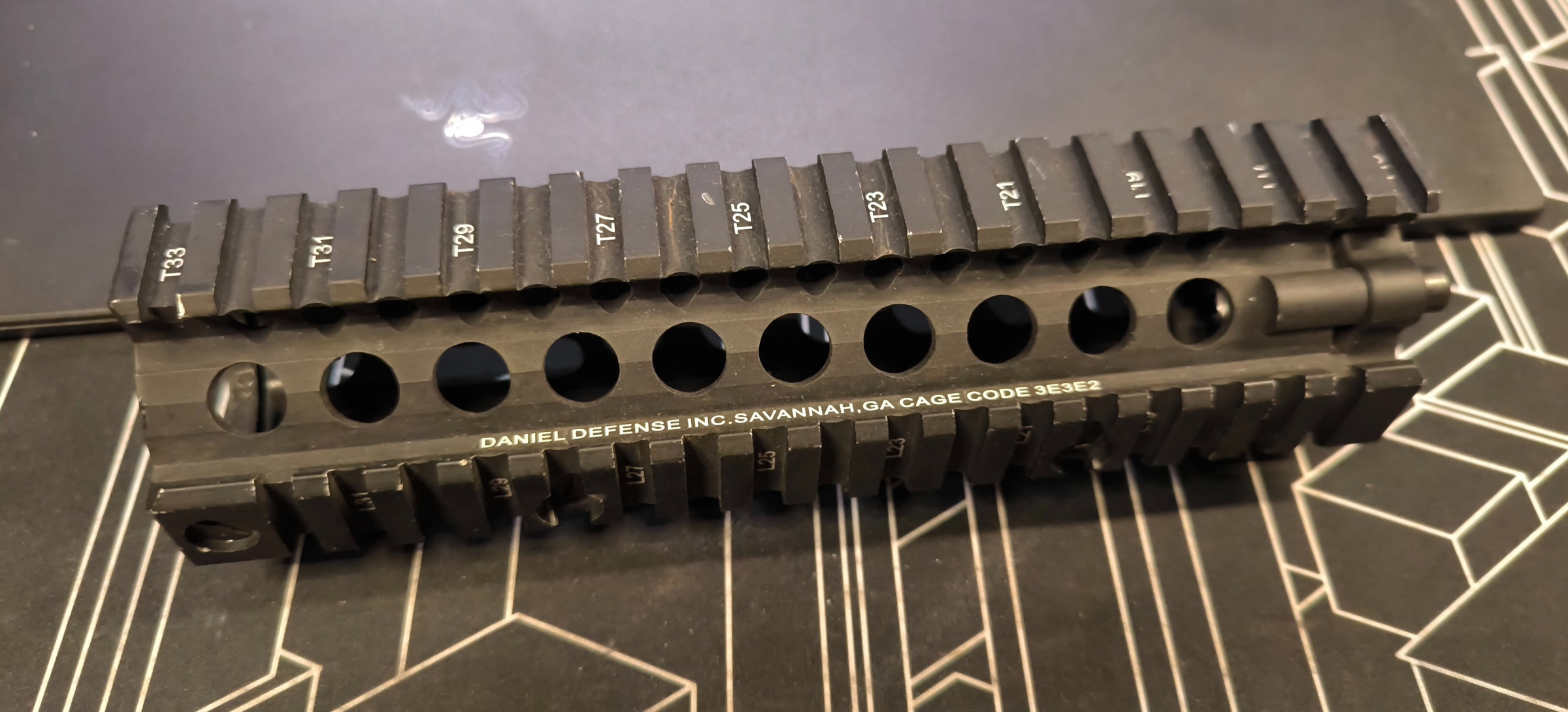 Daniel defense mk18 rail gebruikt - Airsoft Bazaar