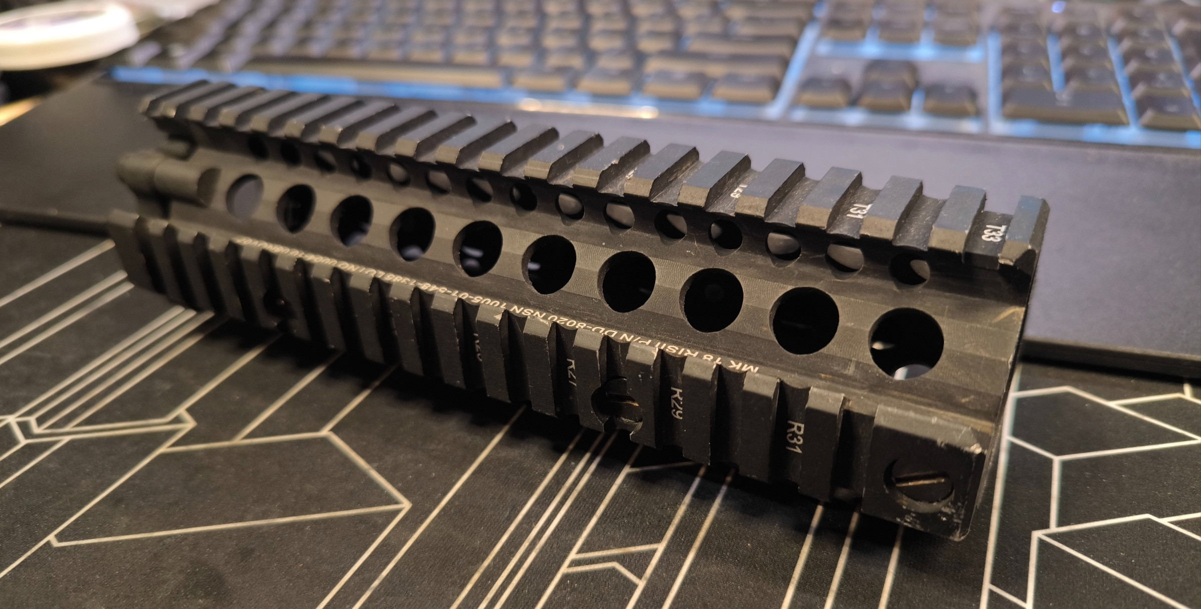 Daniel defense mk18 rail gebruikt - Airsoft Bazaar
