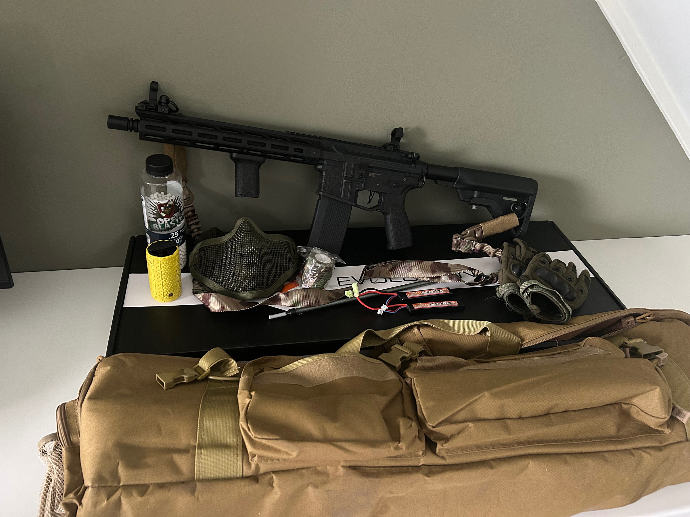 Zeer complete evolution m4 size L te koop - Airsoft Bazaar