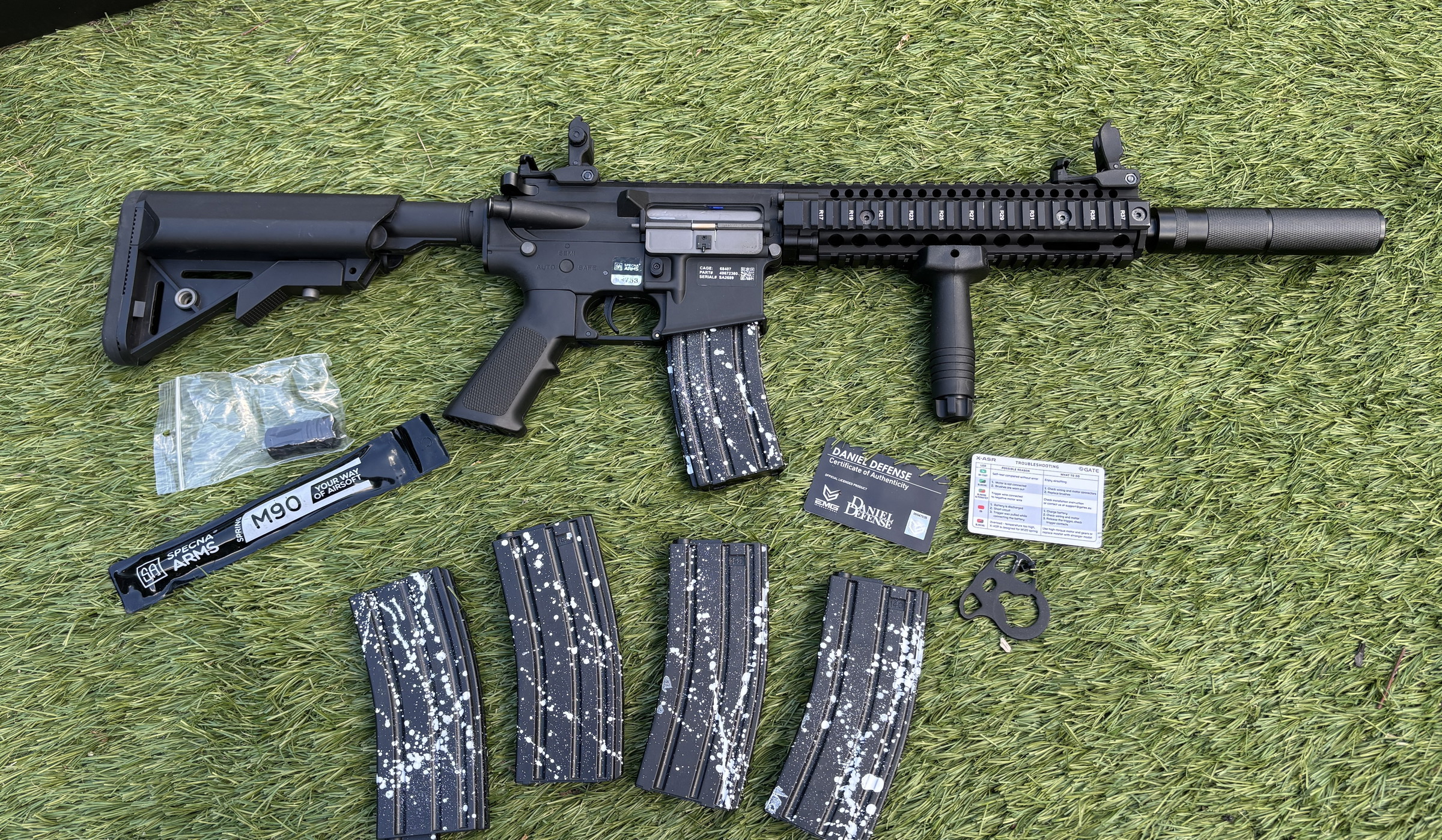 Geüpgraded Specna Arms Daniel Defense MK18 SA-C19 - Airsoft Bazaar