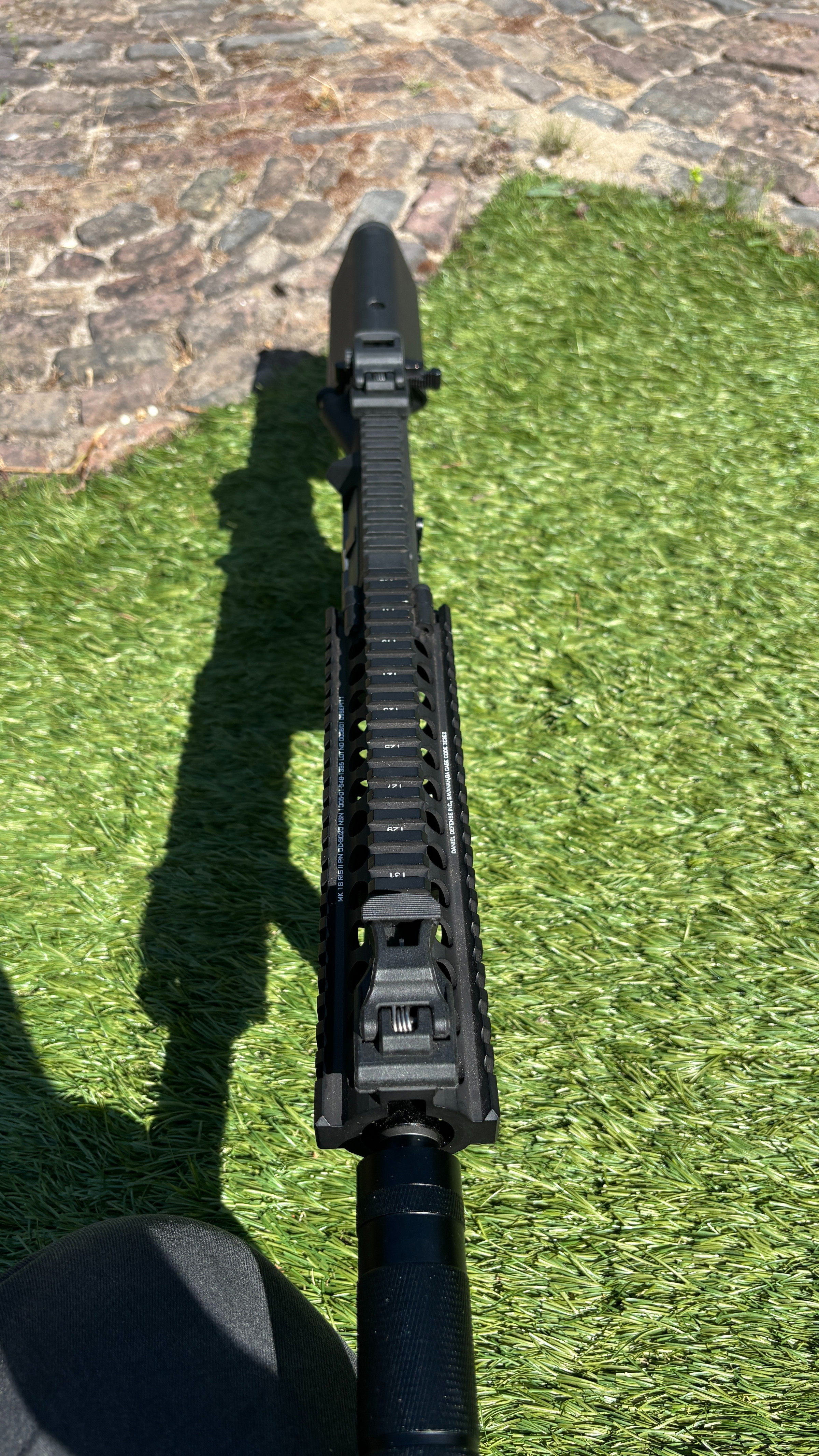 Geüpgraded Specna Arms Daniel Defense MK18 SA-C19 - Airsoft Bazaar