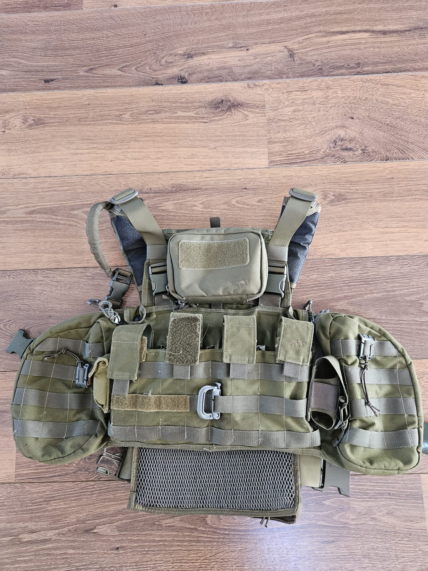 Tasmanian Tiger chestrig MK2 met Trooper backplate - Airsoft Bazaar