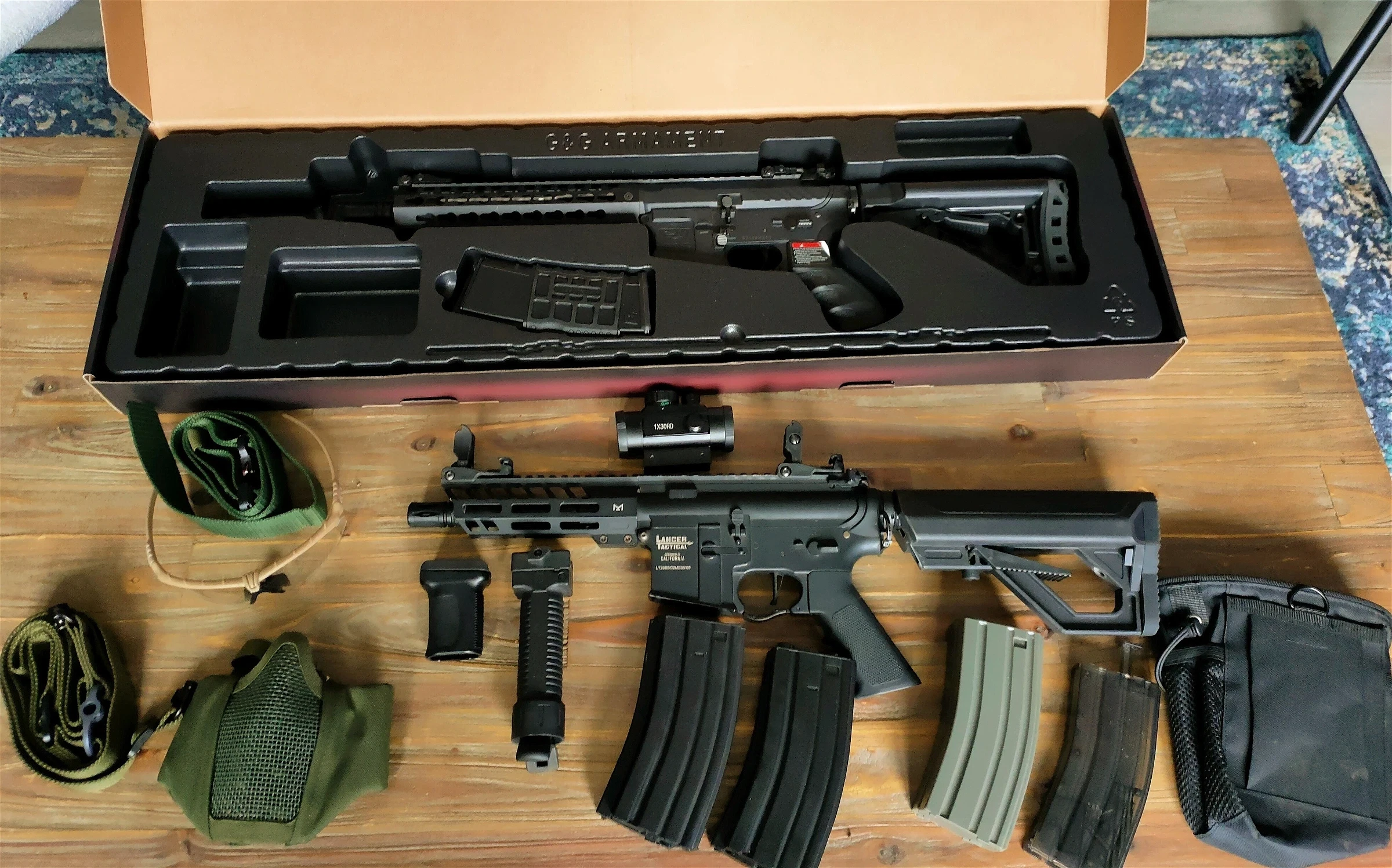 !Twee replica's + alle airsoft benodigdheden! G&G CM16 & LT-29 ...