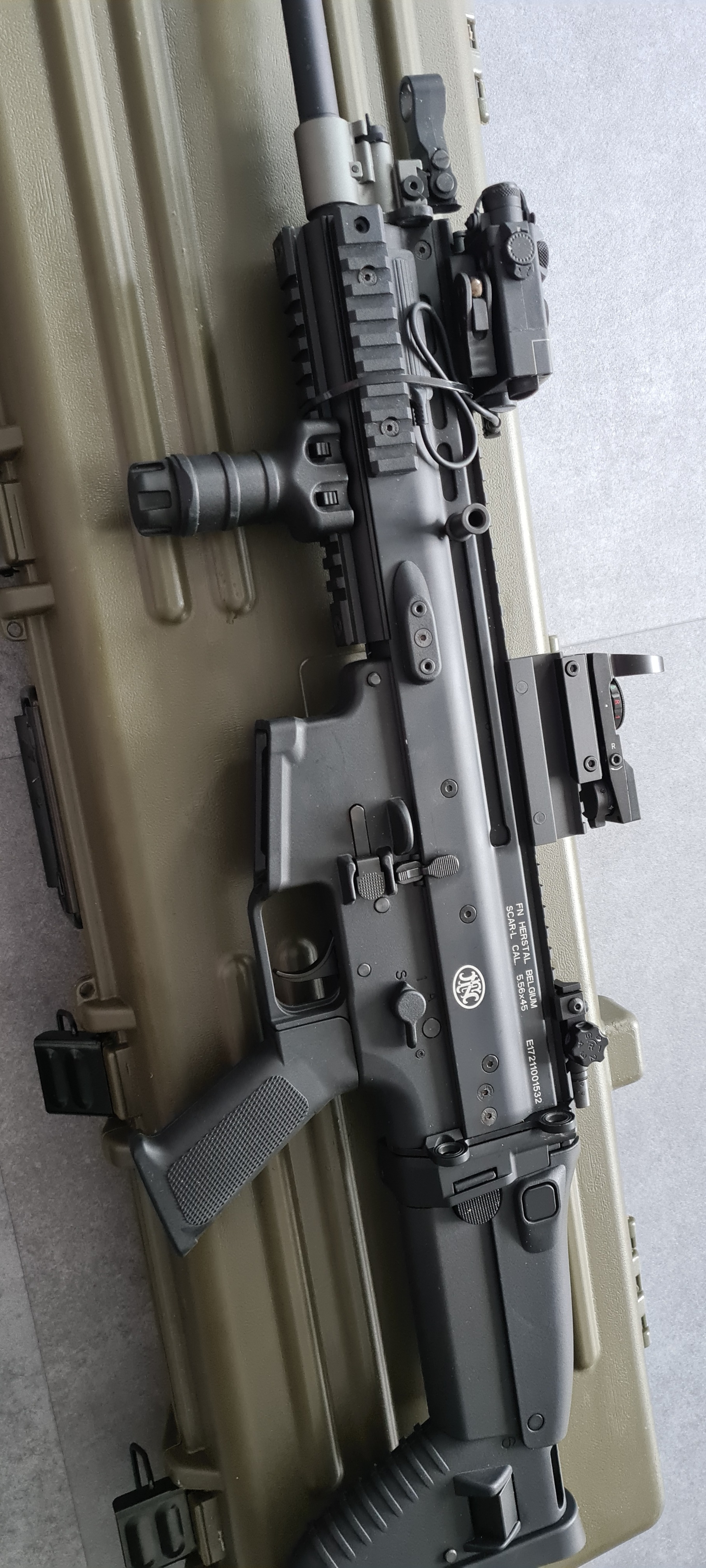 ARES Scar L + Accessories - Airsoft Bazaar