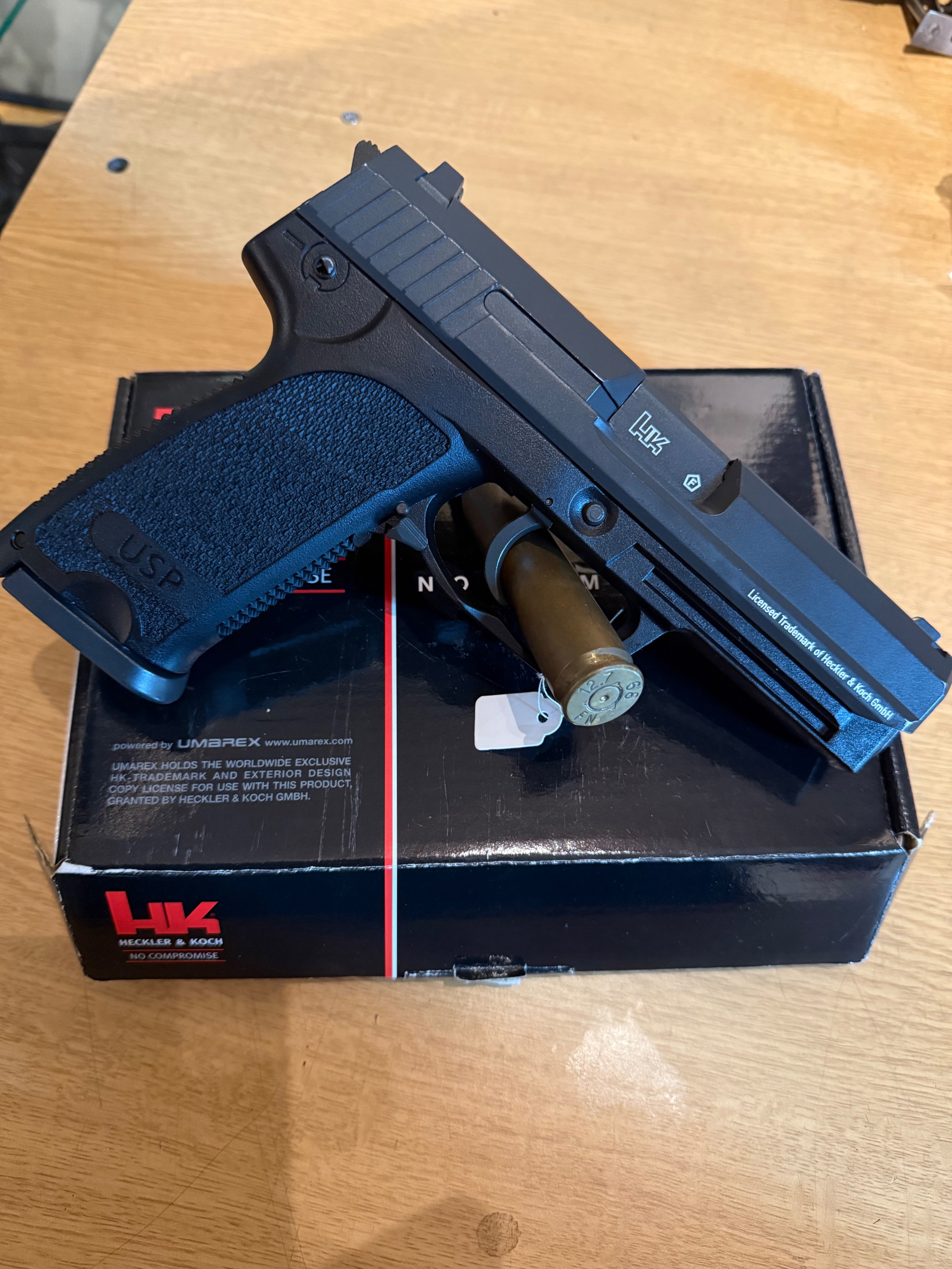 HK USP - Airsoft Bazaar