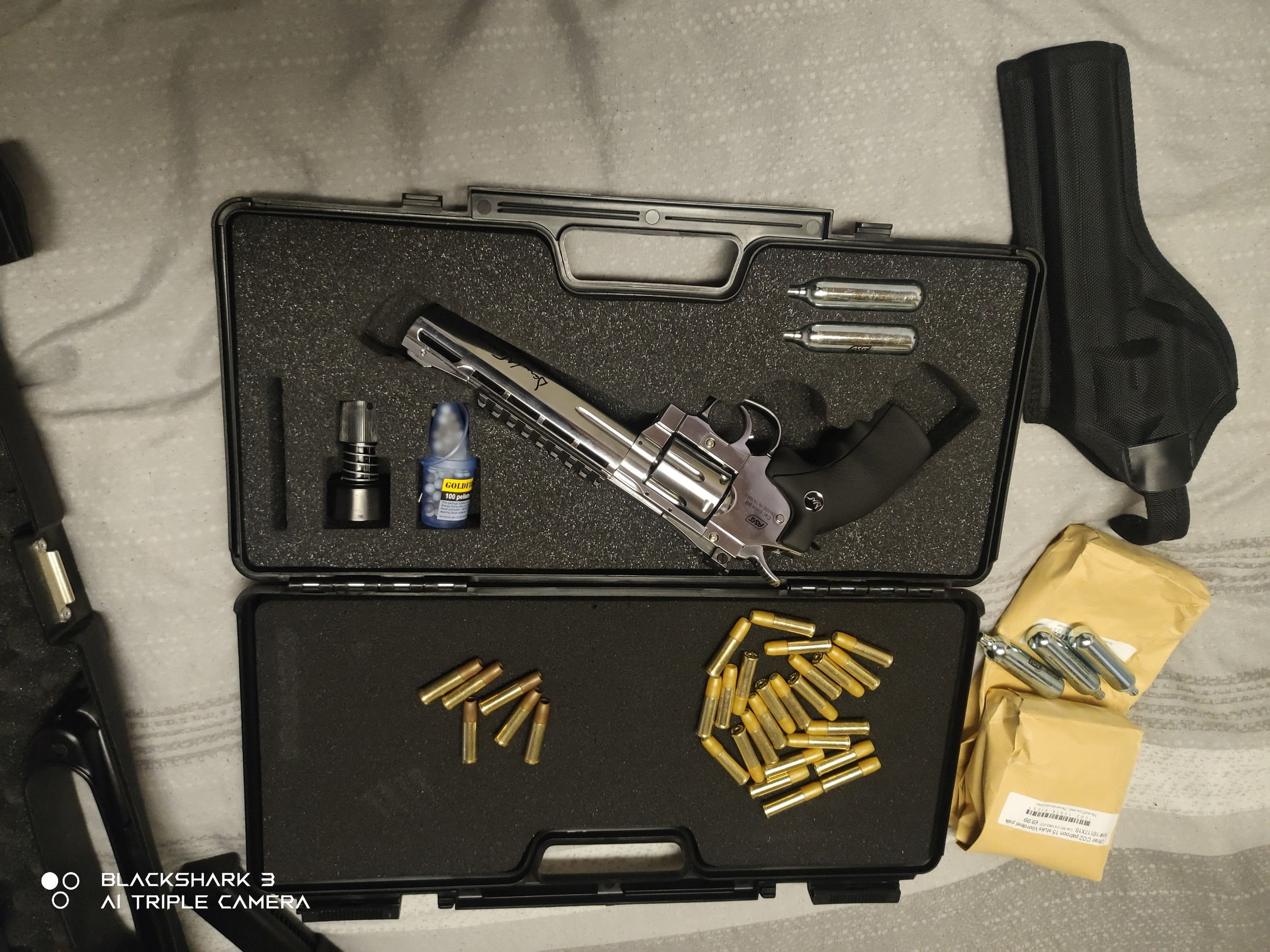 Dan wesson 6 inch silver (high power) co2 revolver te koop of te ruil ...