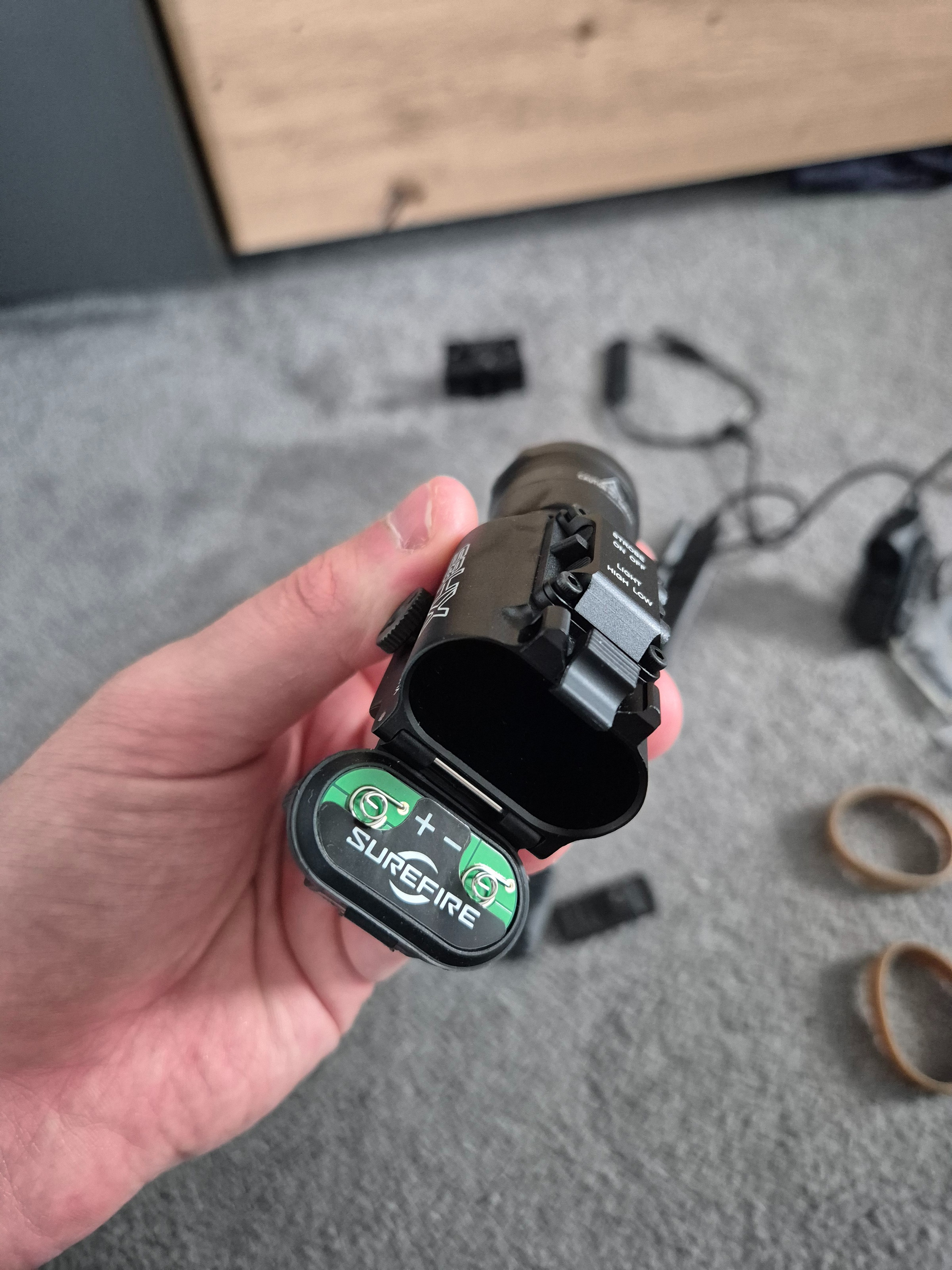 New Surefire XH35 Flashlight - Airsoft Bazaar