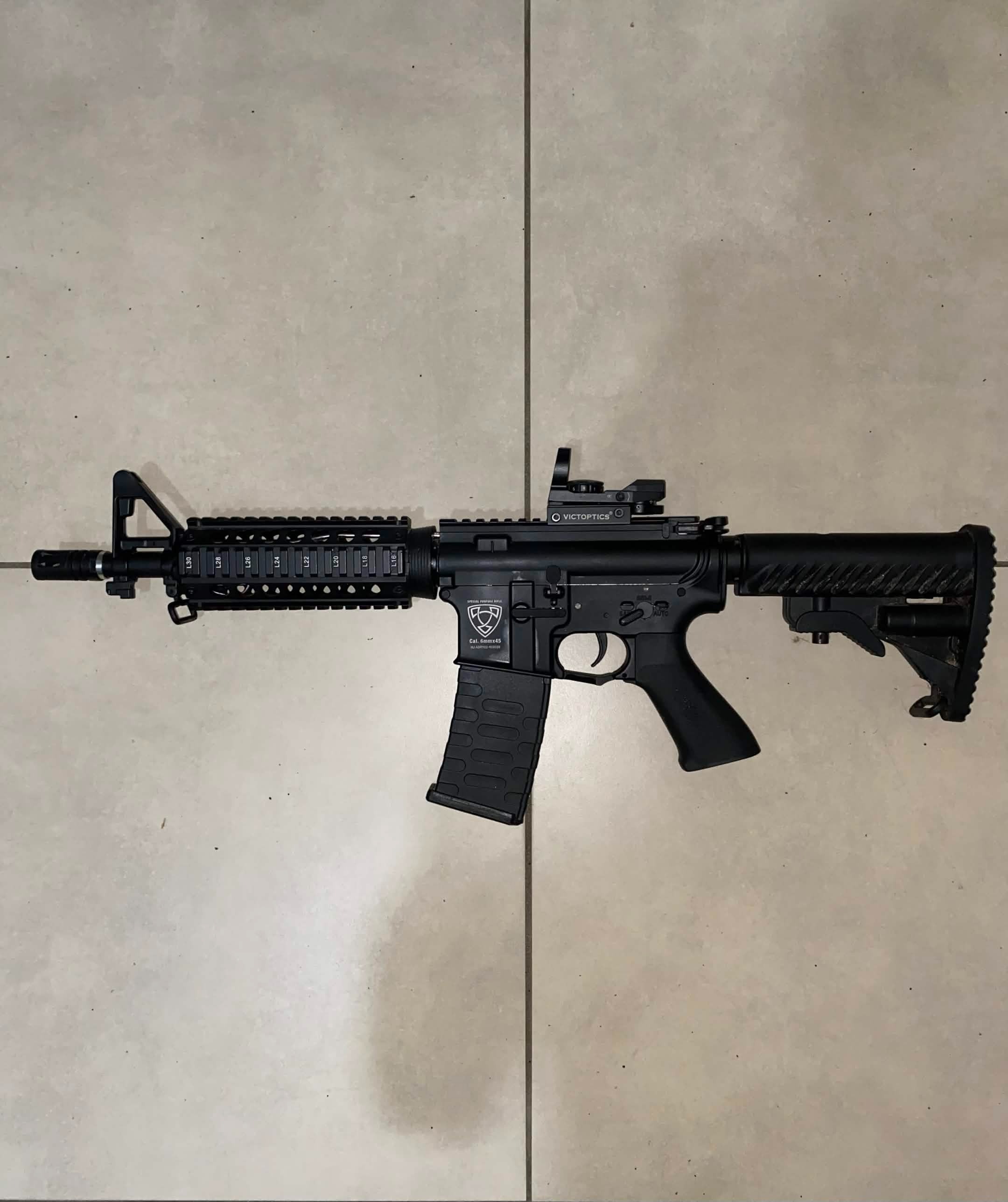 ASR102 M4 CQB - AEG Red Dot - Comme neuf - Airsoft Bazaar