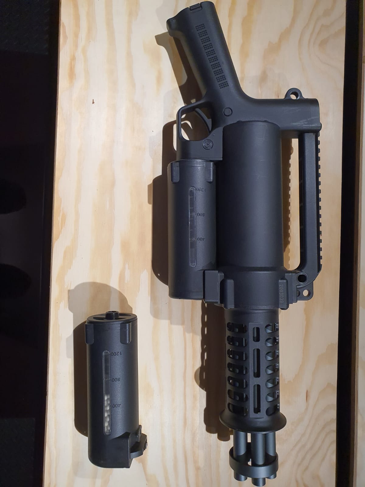 WELL Pro We23-S ROTARY MINIGUN-STYLE REPLICA - Airsoft Bazaar