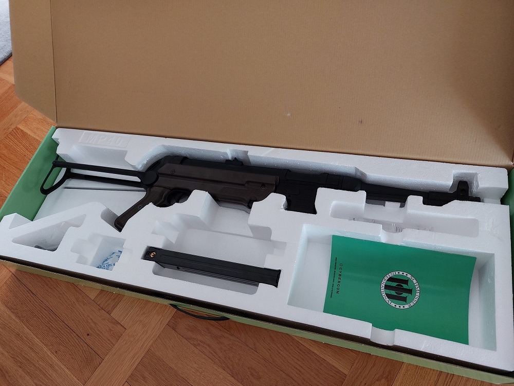 Cybergun Schmeisser MP40 GBB CO2 Airsoft Replica - Airsoft Bazaar