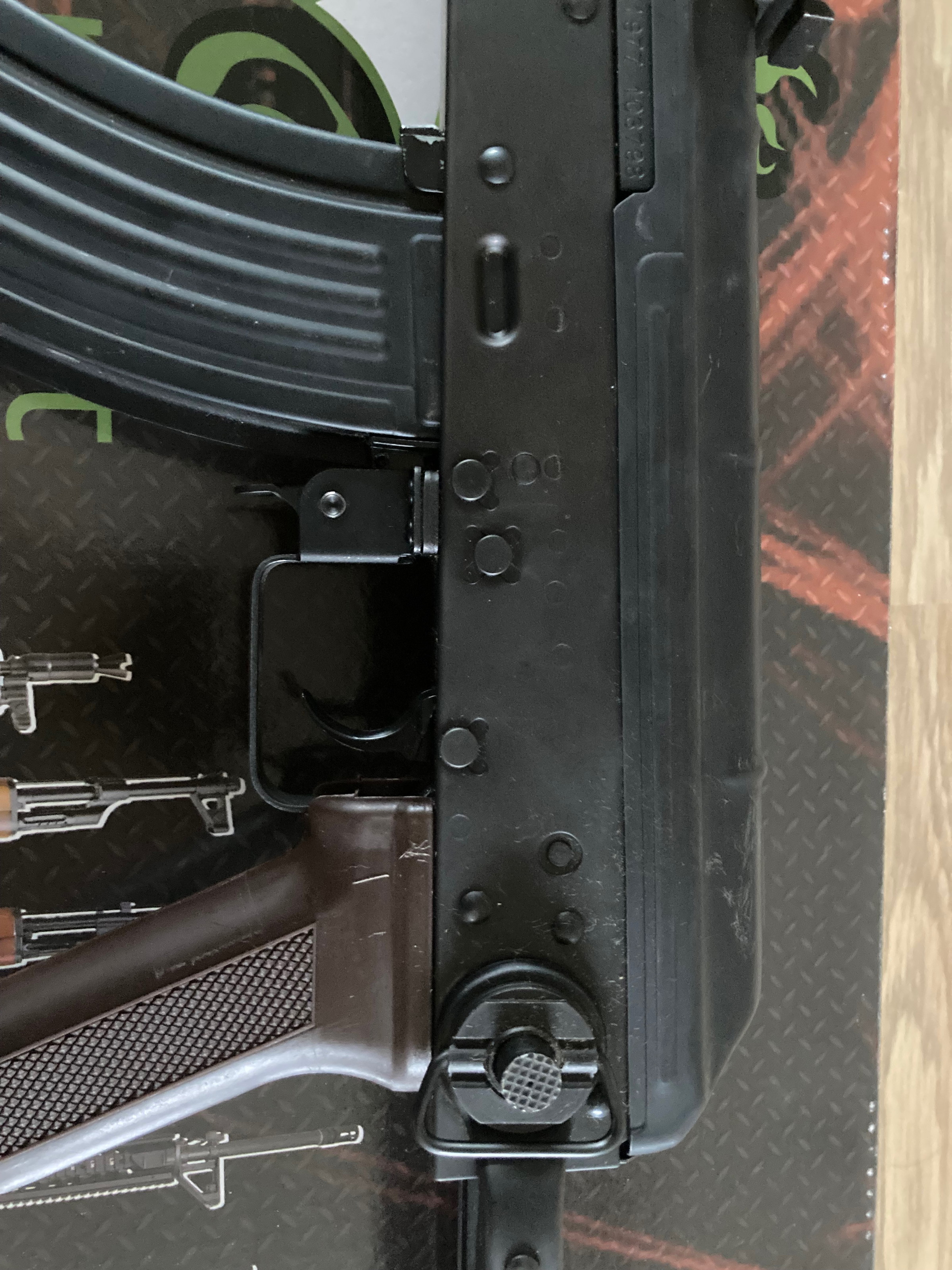Lct lckms (akms) met zes extra magazijnen - Airsoft Bazaar