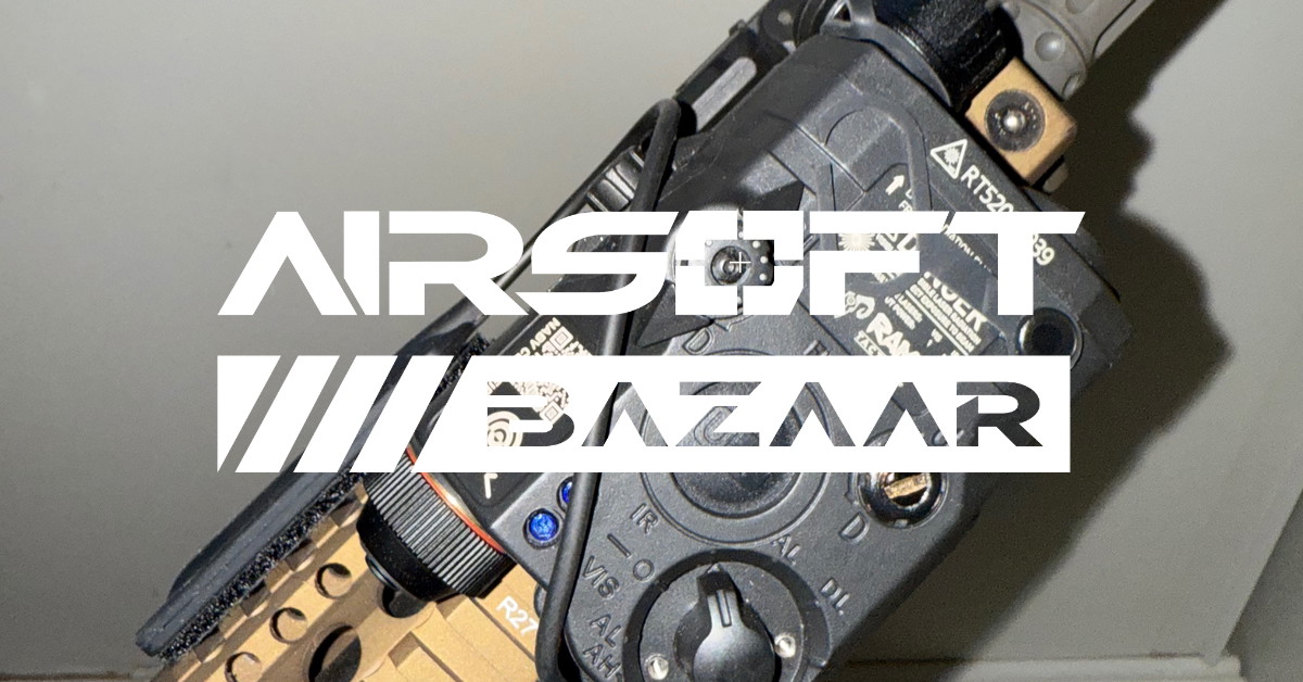 NABV Certified PEQ 15UHP deze laser en zaklamp combo voor je airsoft ...