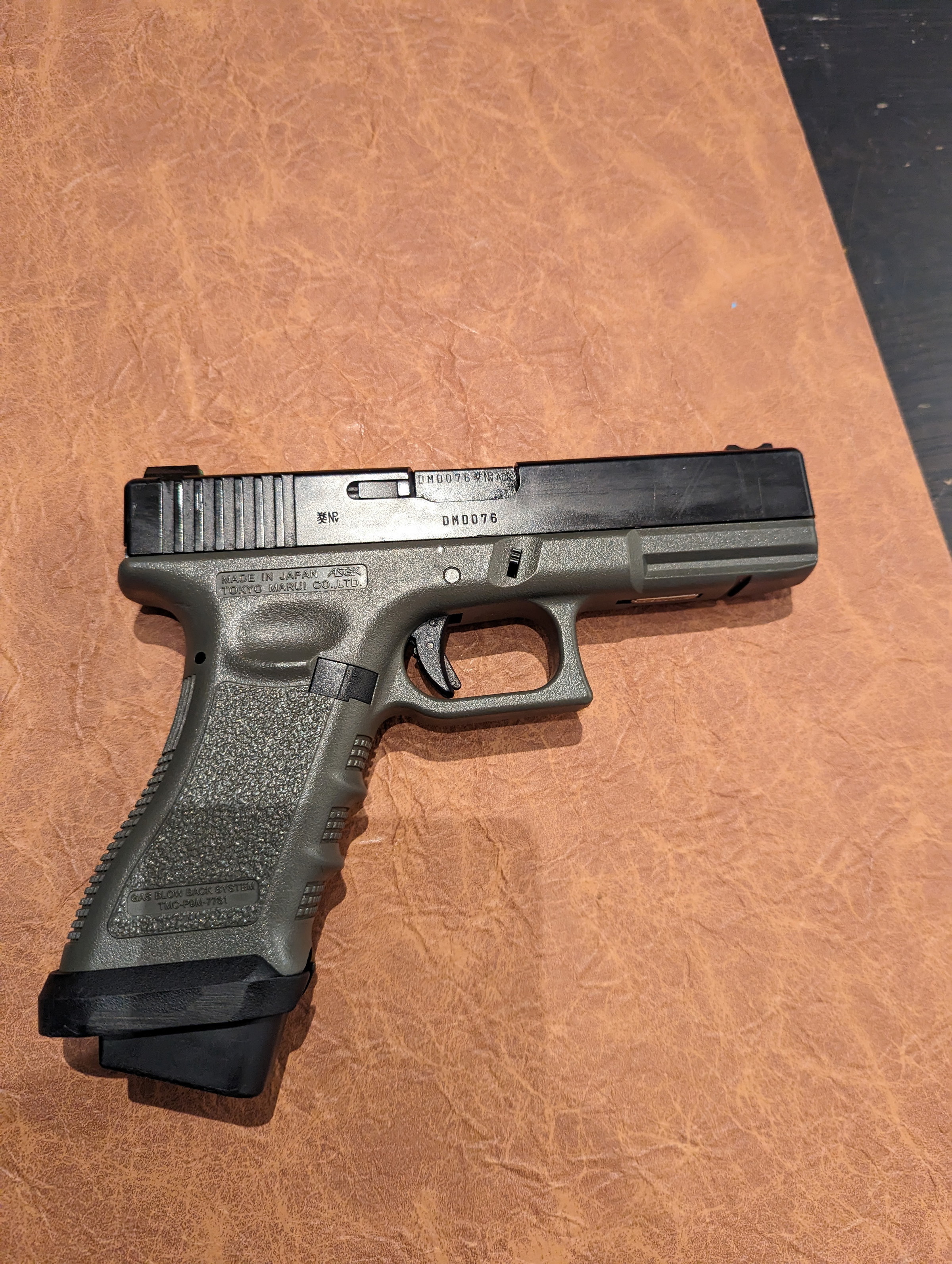 TM Glock 17 Custom Foliage Green - Airsoft Bazaar