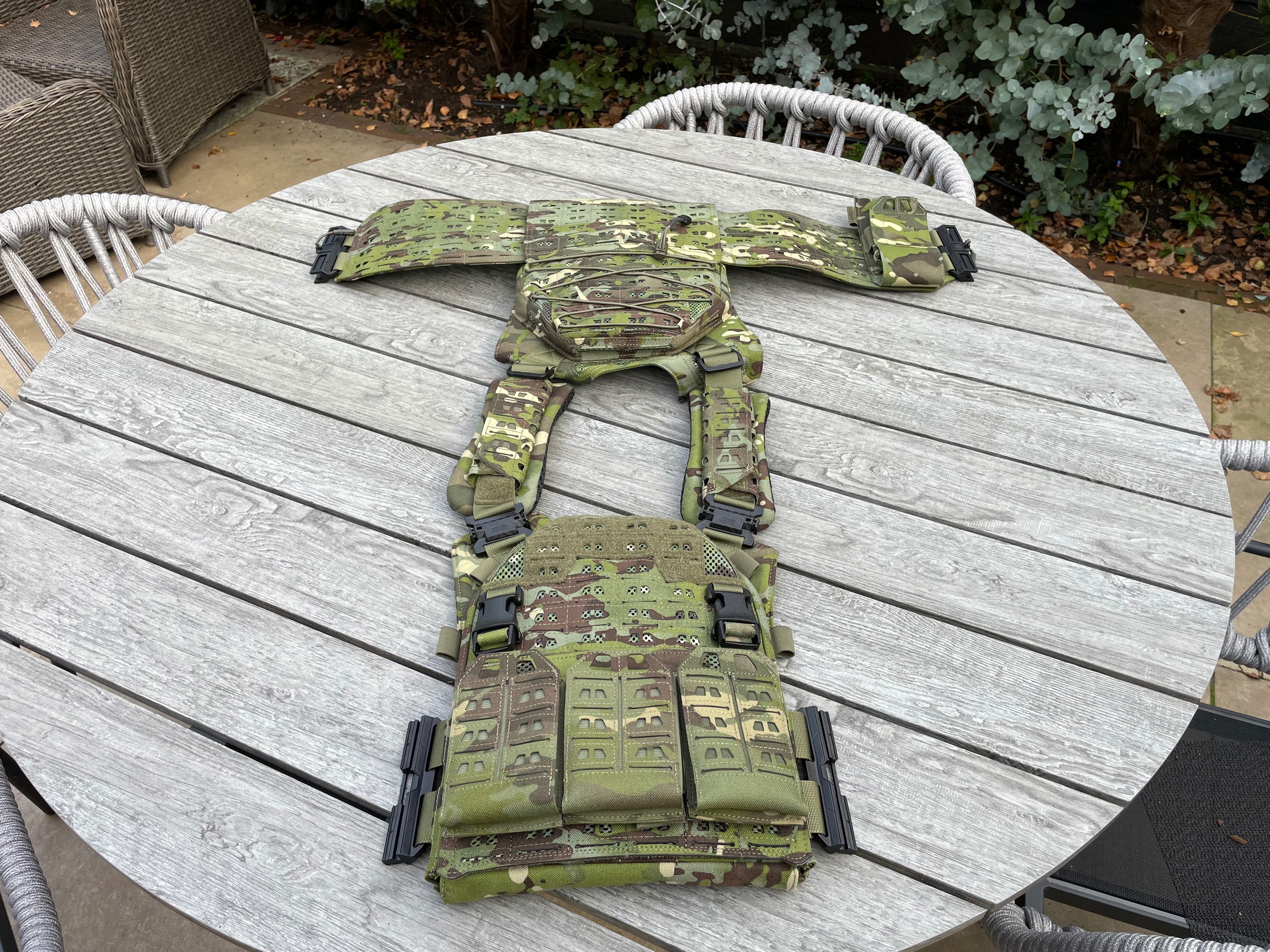ACP Tropic plate carrier - Airsoft Bazaar