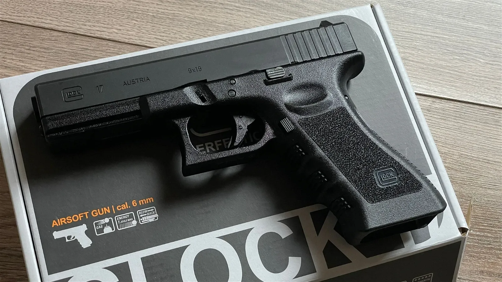 Metal Glock 17 - GEN3 ULTIMATE | GBB | UMAREX | BY GHK - Airsoft Bazaar