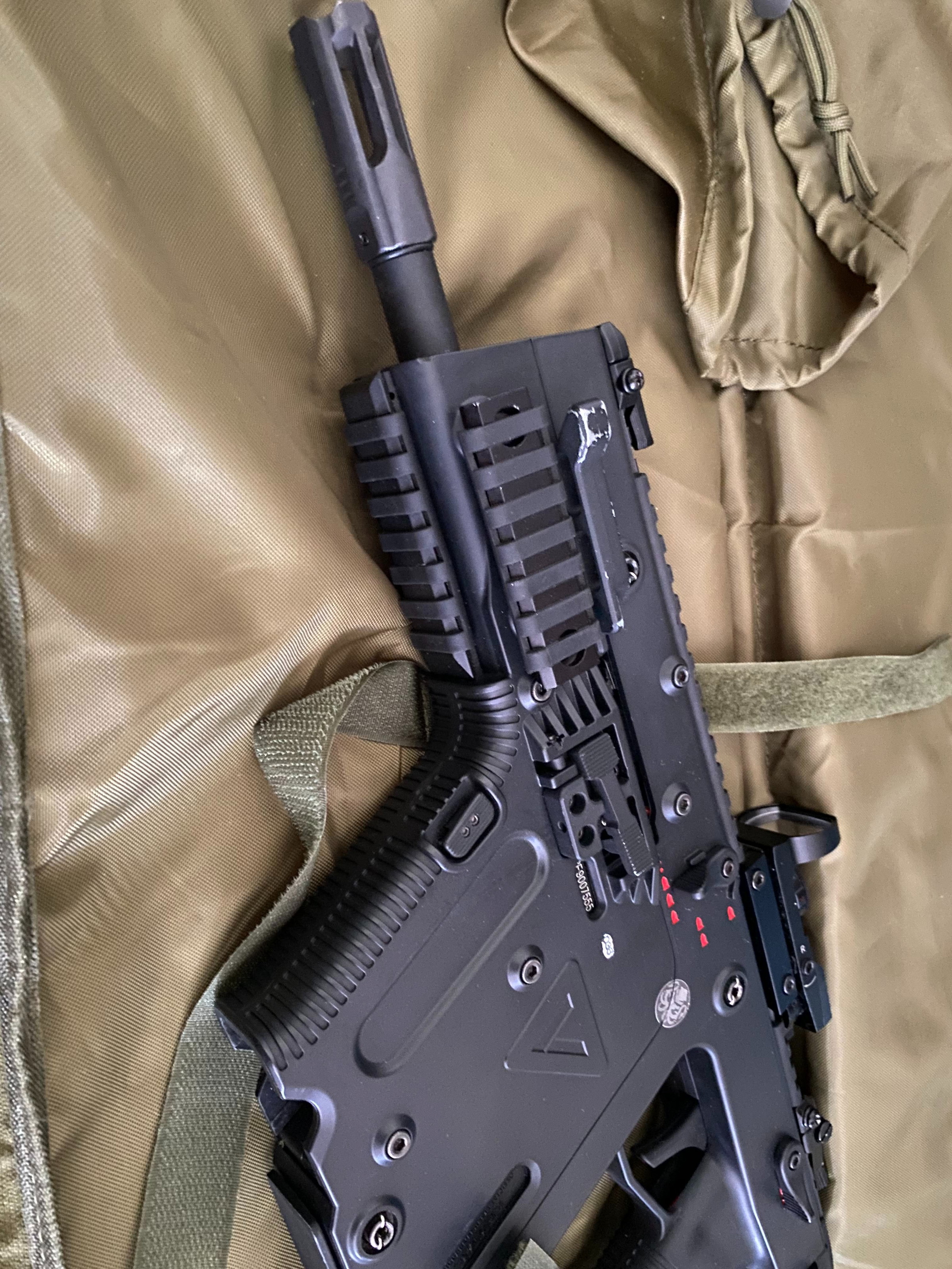 KRYTAC KRISS VECTOR + 5 MAGS + LiPo + OPTIC + BAG - Airsoft Bazaar