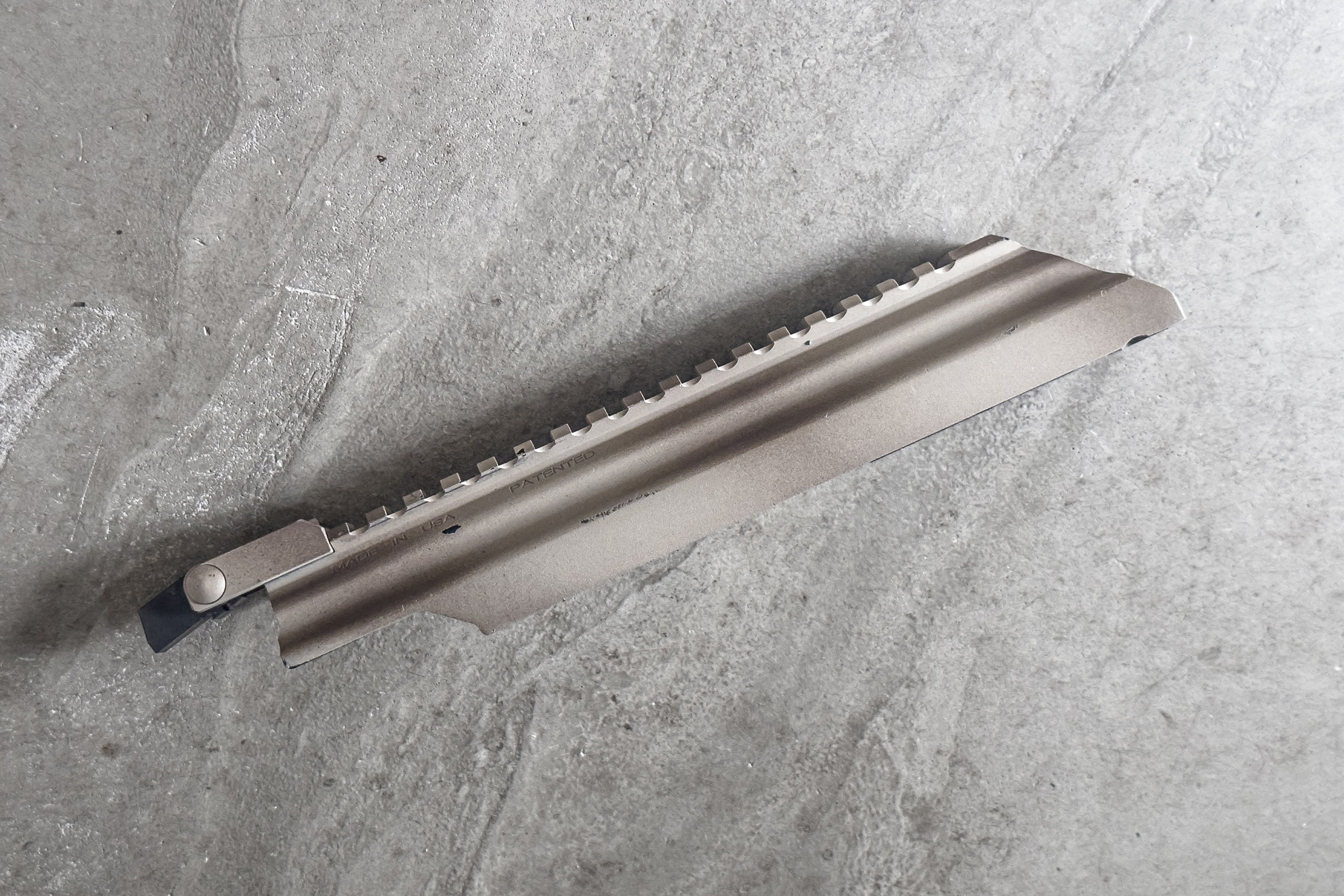 TWS Dog Leg Rail voor Saiga 12K - Airsoft Bazaar