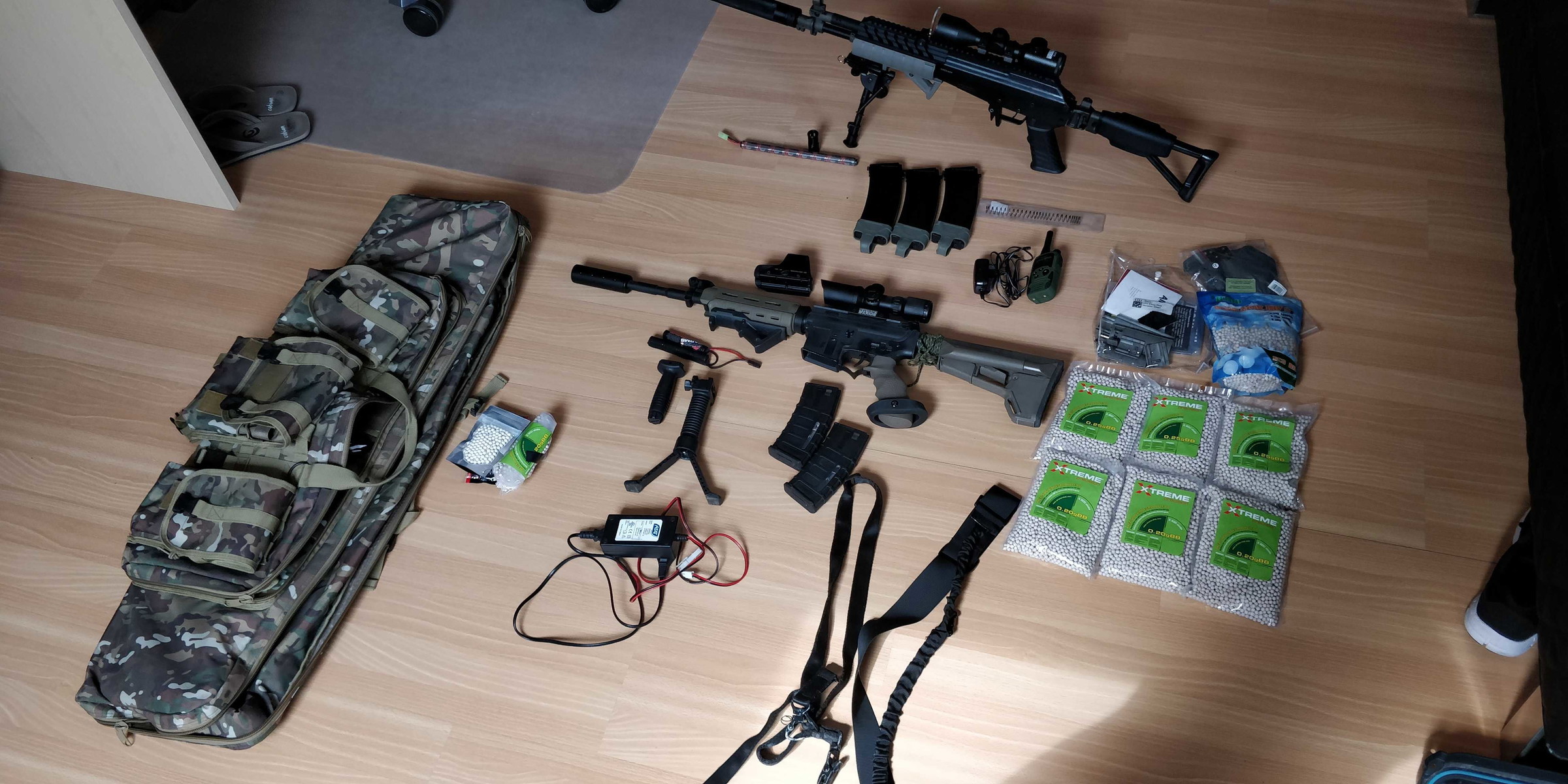 ICS Galil + Custom M4 + ACU UNIFORM SET AT FG incl accessoires ...
