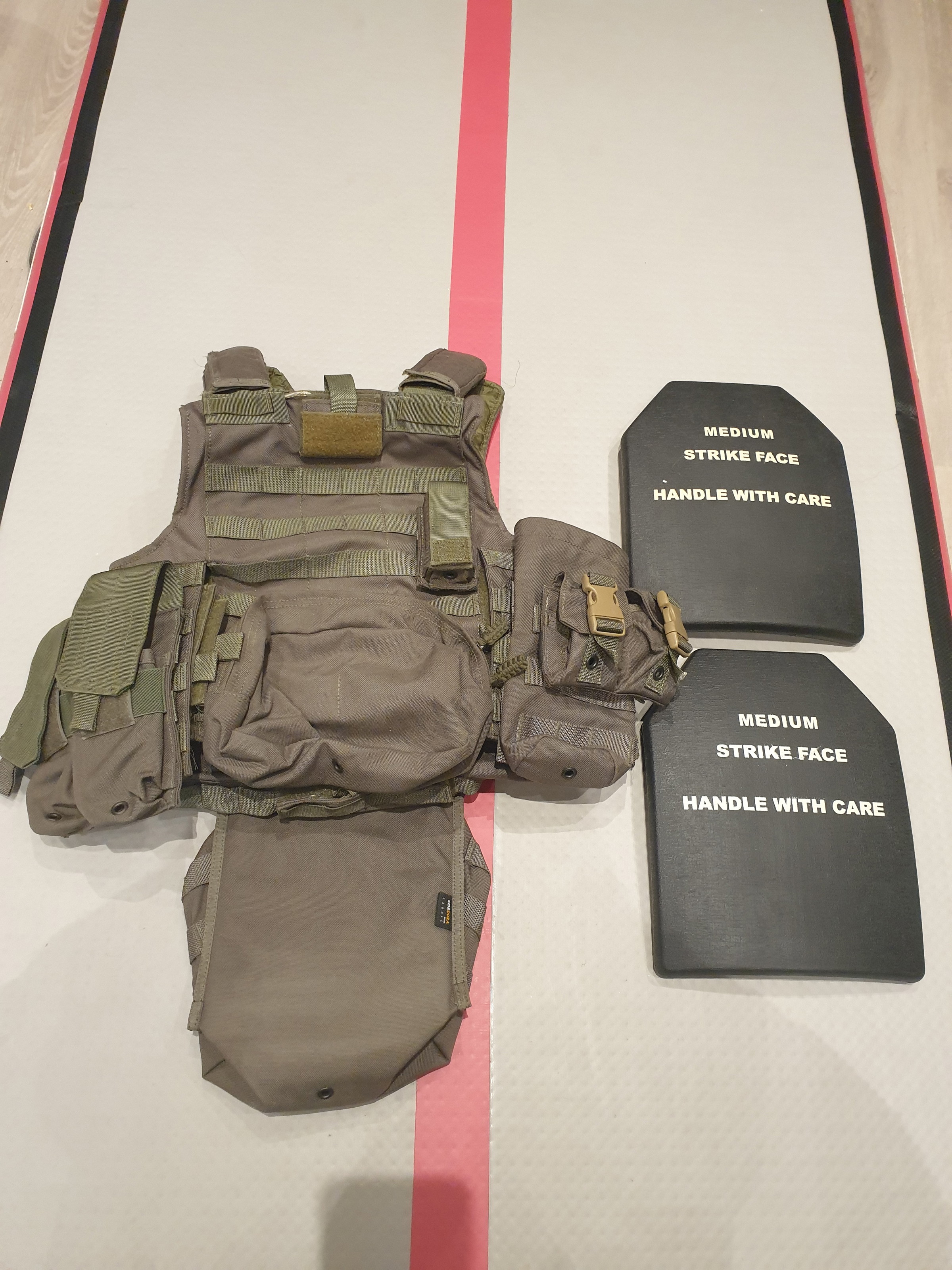 Tactical vest - Airsoft Bazaar