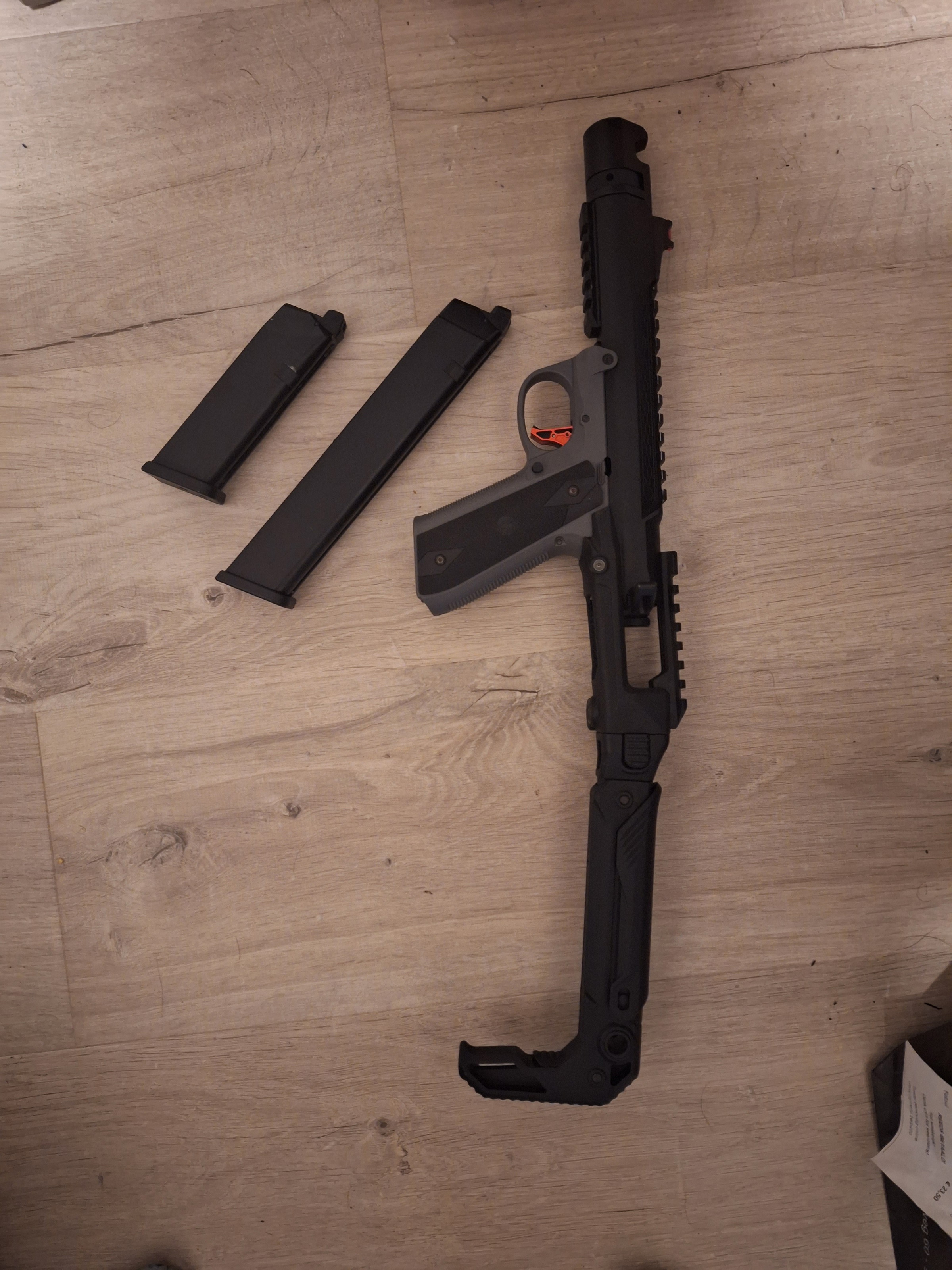 AAP01 met body kit en stock kit - Airsoft Bazaar