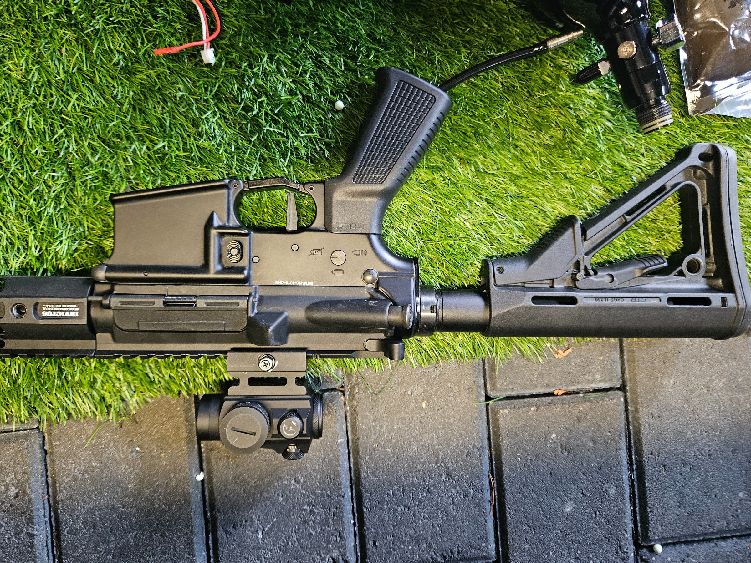 Mtw invictus 10 inch compleet set - Airsoft Bazaar