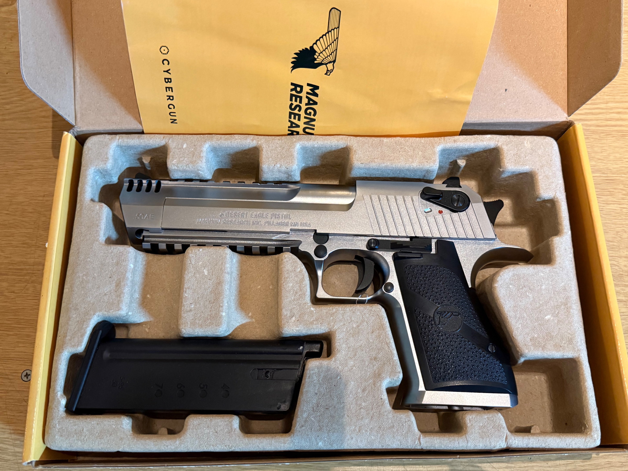 Desert eagle Cybergun /WE - Airsoft Bazaar