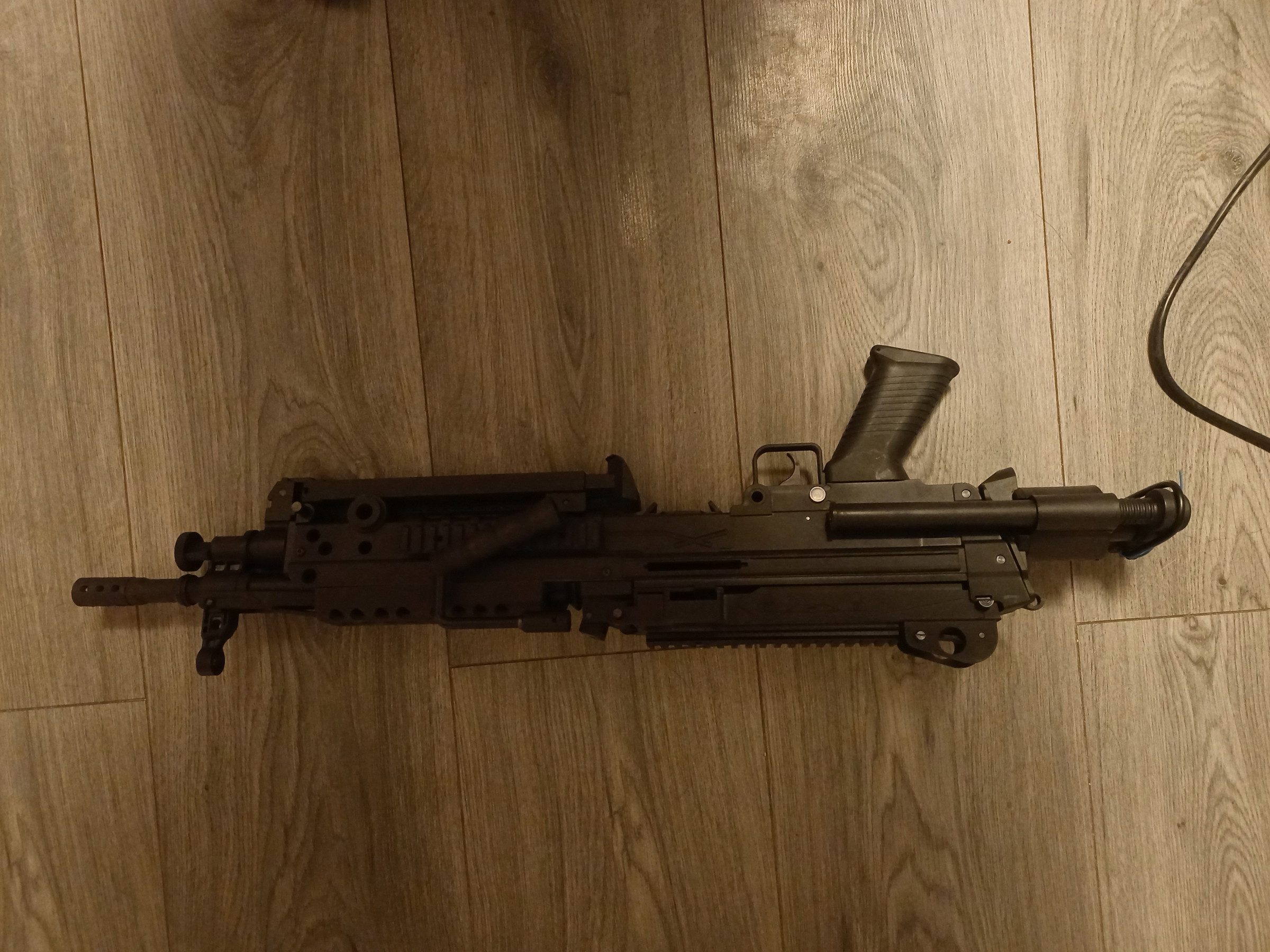 M249 minimi - Airsoft Bazaar